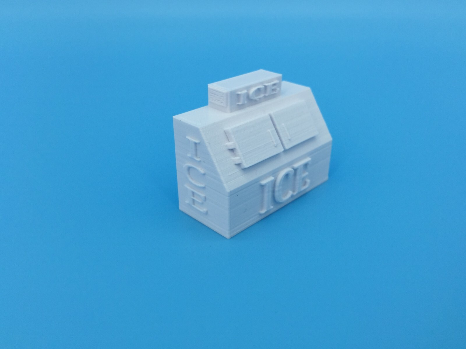 RETAIL ICE BOX ~ ICE COOLER MACHINE - O Scale 1:48 - LEER POLAR Bag ...