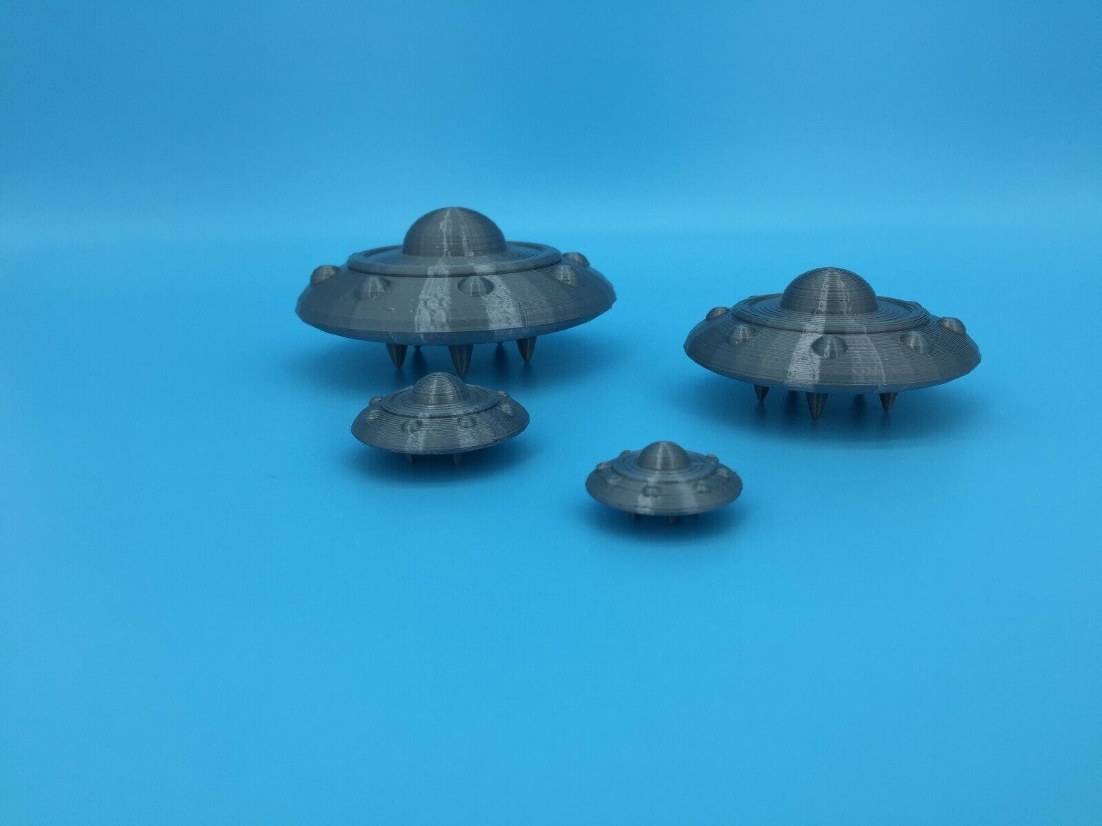 UFO Flying Saucer Alien Space Ship - HO Scale 1:87 - Retro or Classic ...