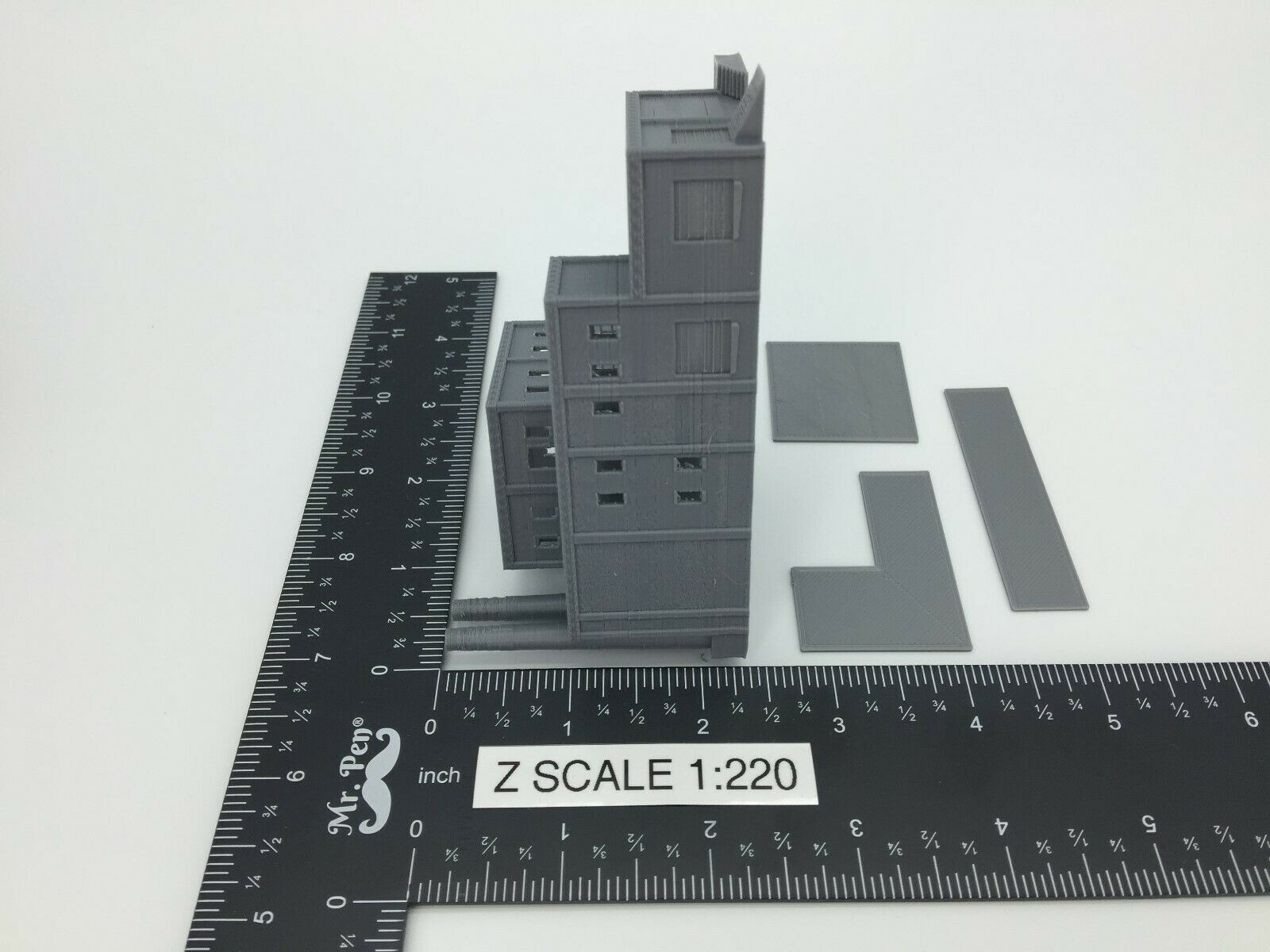 Multi Level FACTORY with LOADING DOCK and DUAL STACKS - Z Scale 1:220 ...