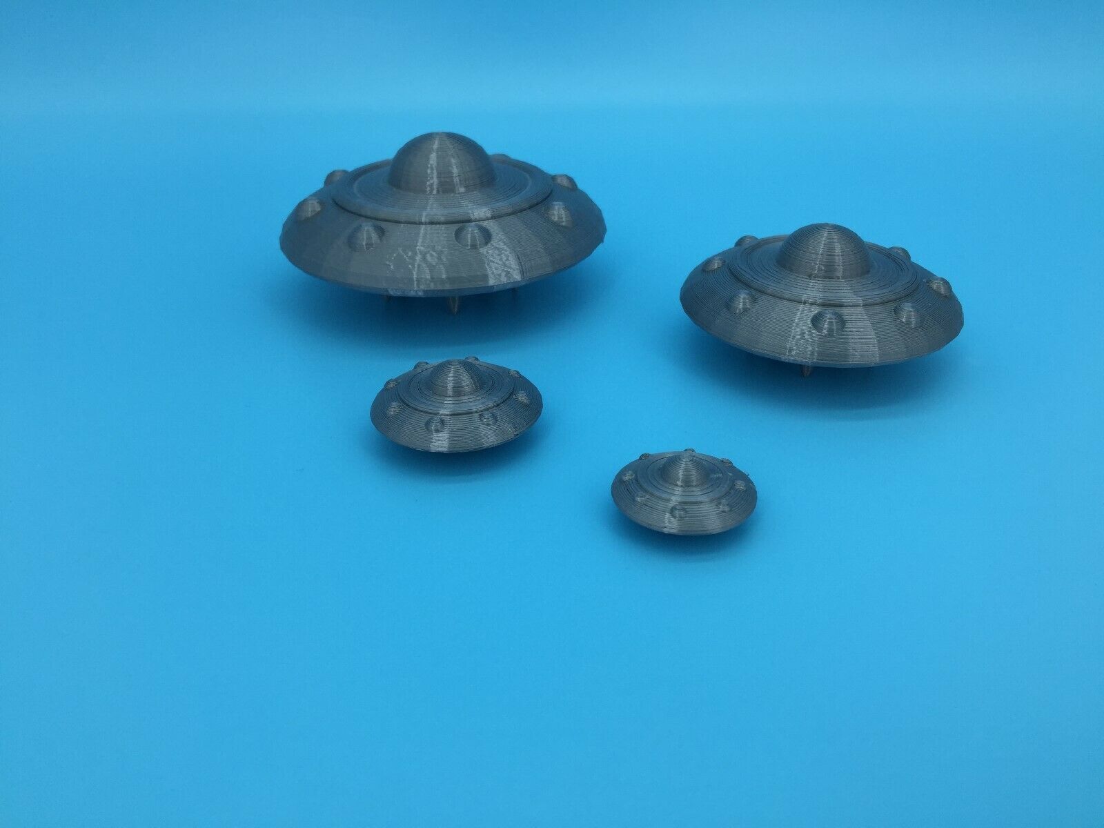 UFO Flying Saucer Alien Space Ship - HO Scale 1:87 - Retro or Classic ...