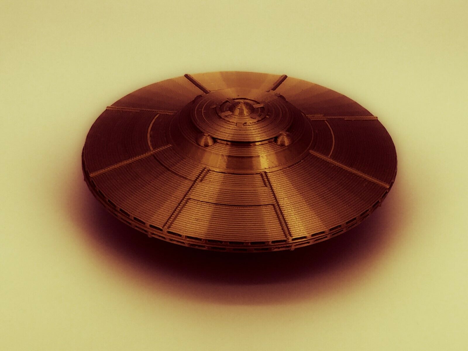 UFO Flying Saucer Alien Space Ship - G Scale - 1:24 - Made in the USA ...